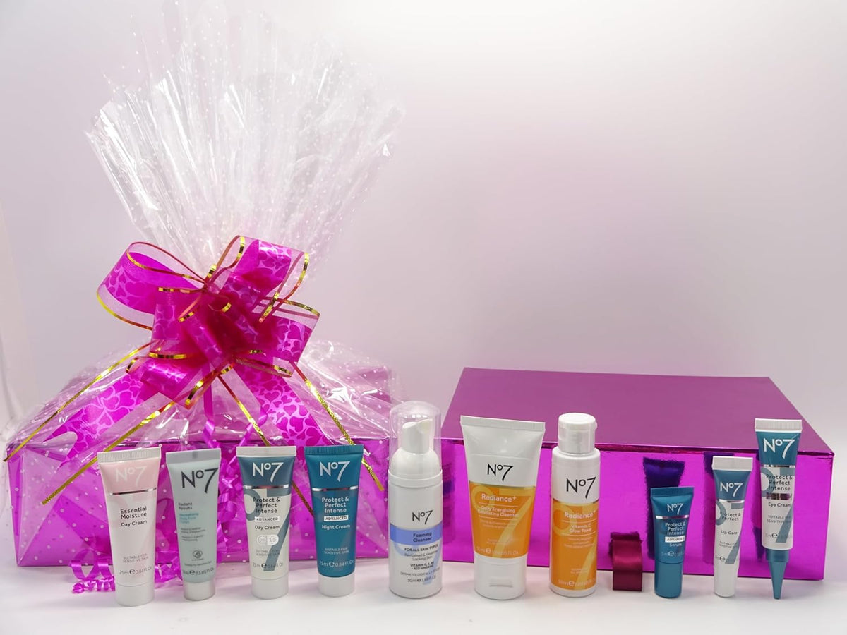 No7 The Perfect Skincare Collection Gift Set Hamper – Luxury Skincare ...